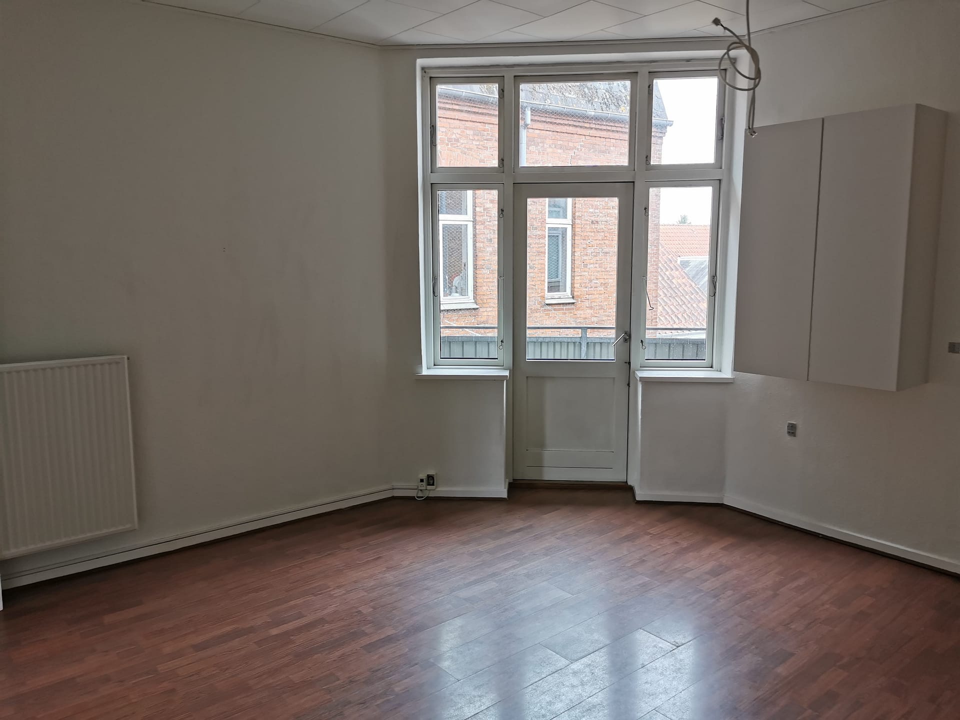 Stor 5 vær. lejlighed - med altan - Attraktiv placering | Viborg Bolig ...